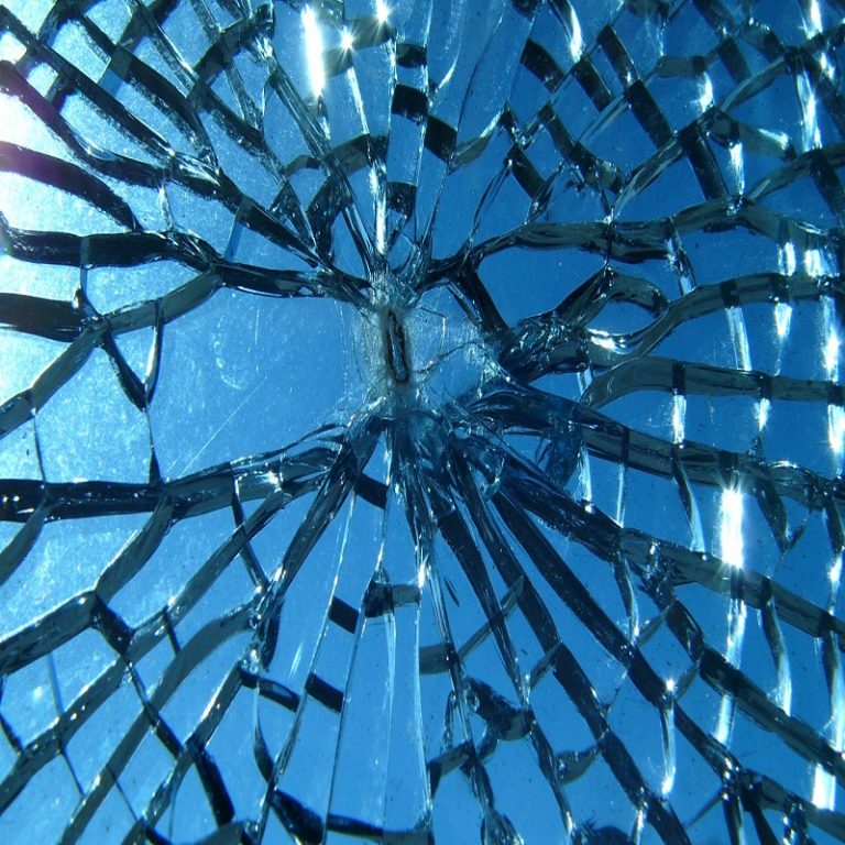 Shatterproof Glass - Glass Window Replacements